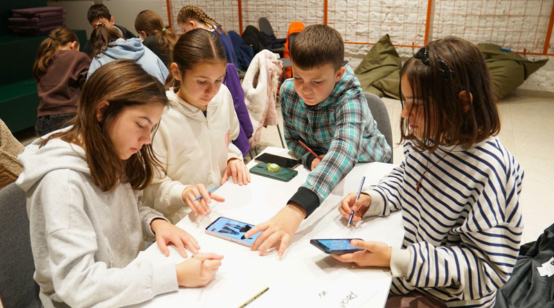 Започна работилницата за костимографија во рамки на иницијативата „Гласот на крајбрежјето ...